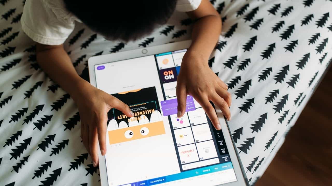 Here's how much screen time DepEd is suggesting for learners